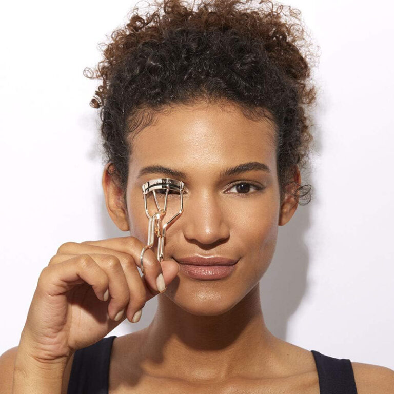 Quel est le Meilleur Recourbe-Cils pour vos Yeux ? - ShineBoutique